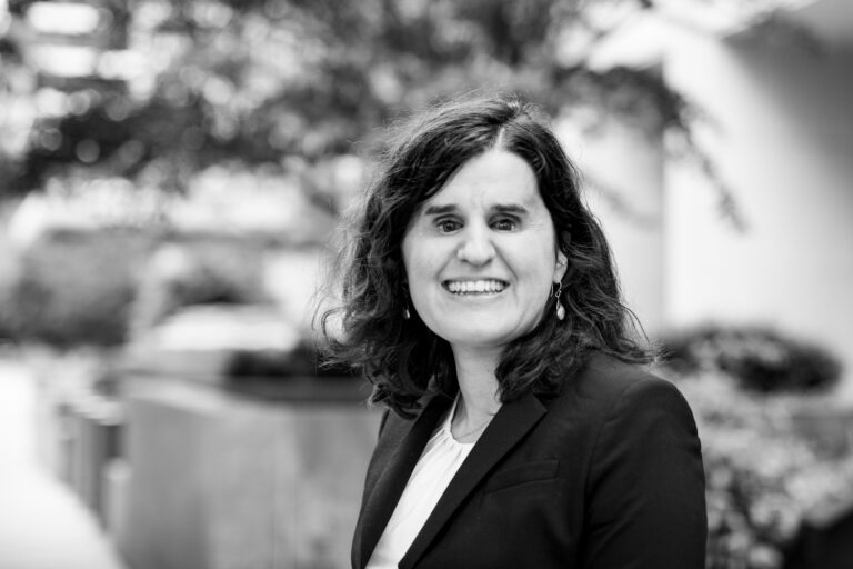 Laura Wolk Slavis - Becket